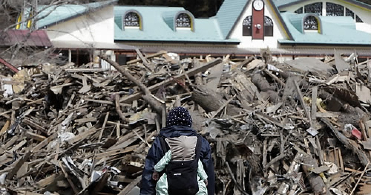 JAPAN EARTHQUAKE TSUNAMI NUCLEAR ACCIDENT AFTERMATH