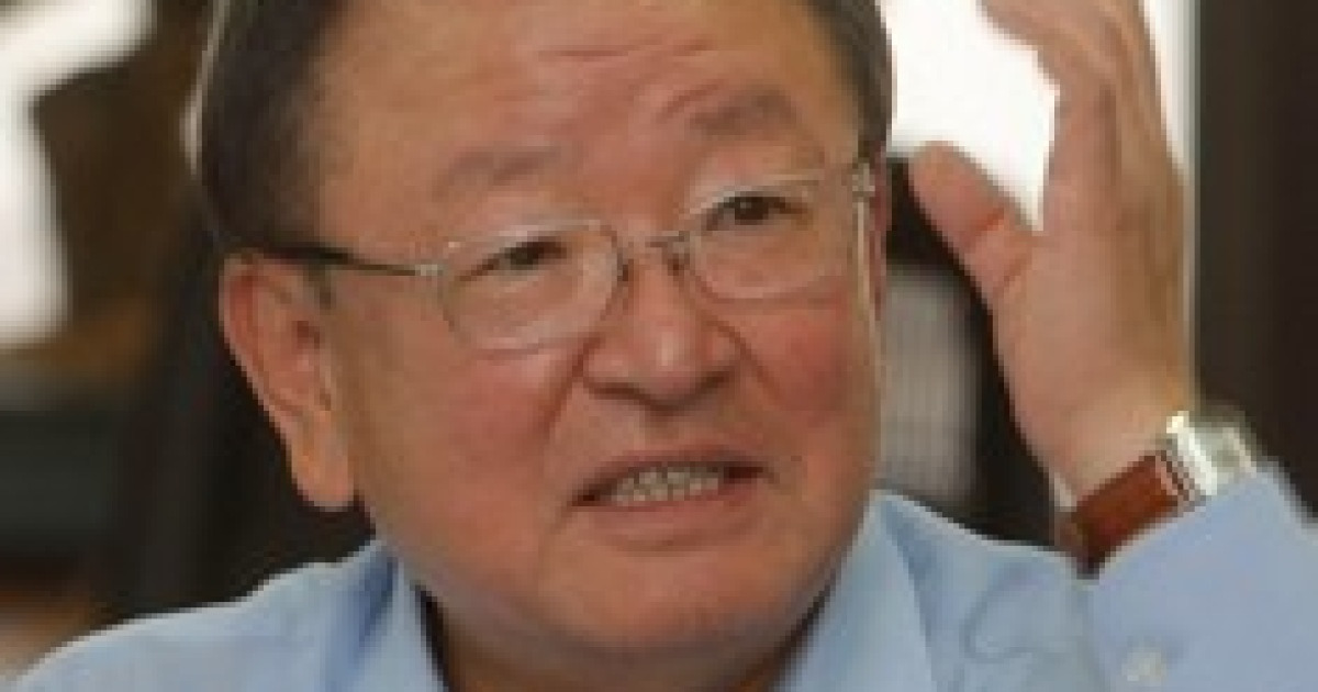 KDB Chief Imbues Employees with "Mega Bank" Idea