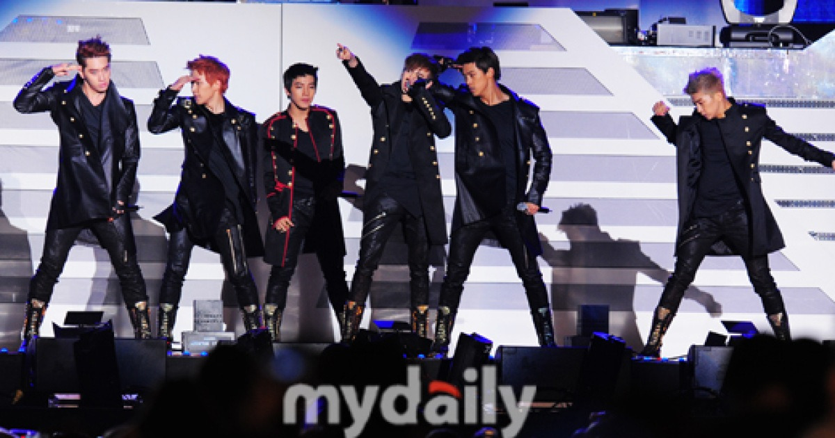 [MD포토] 2PM '관객도 무대도 모두 압도'