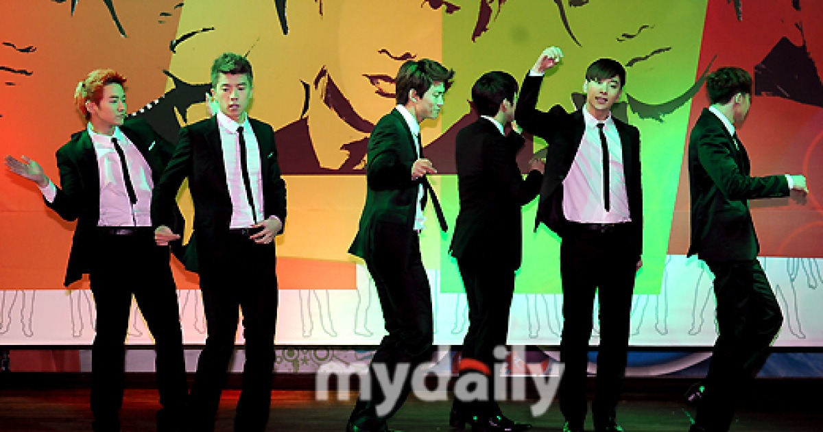 [MD포토] 2PM '함께 즐겨요'