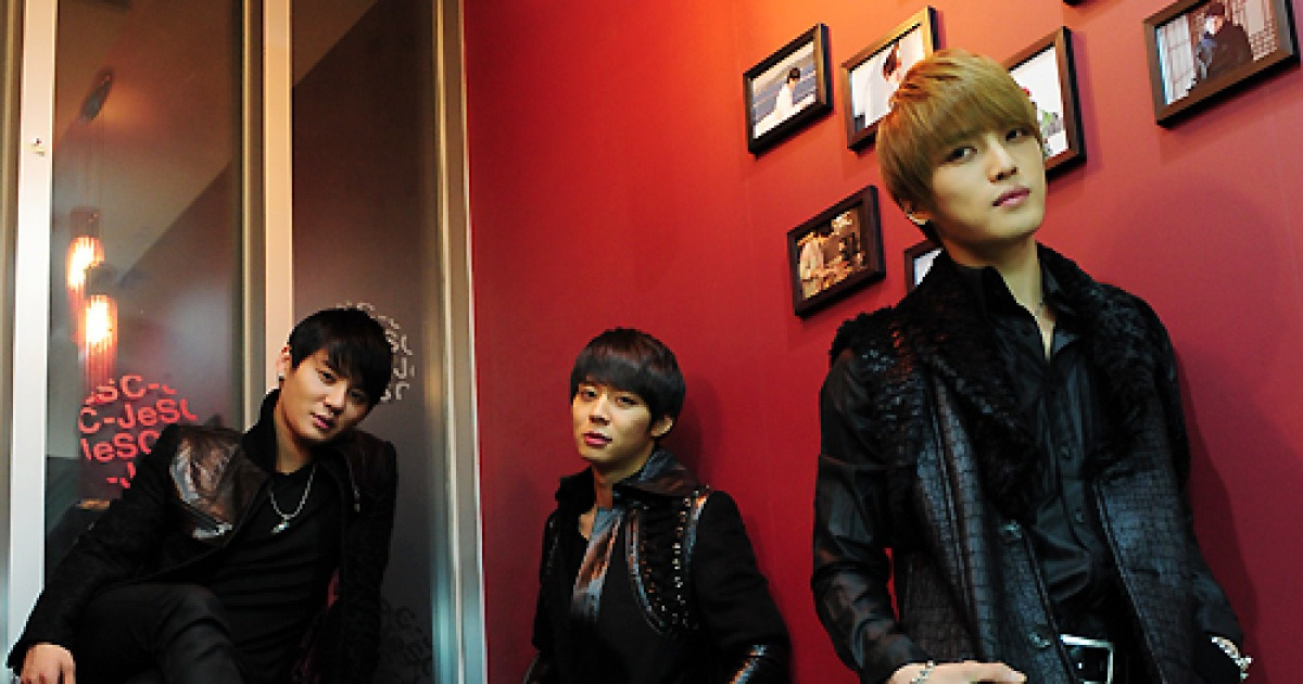 JYJ, KBS 제주홍보방송 돌연 취소 '당황'.."큐시트도 받았는데"