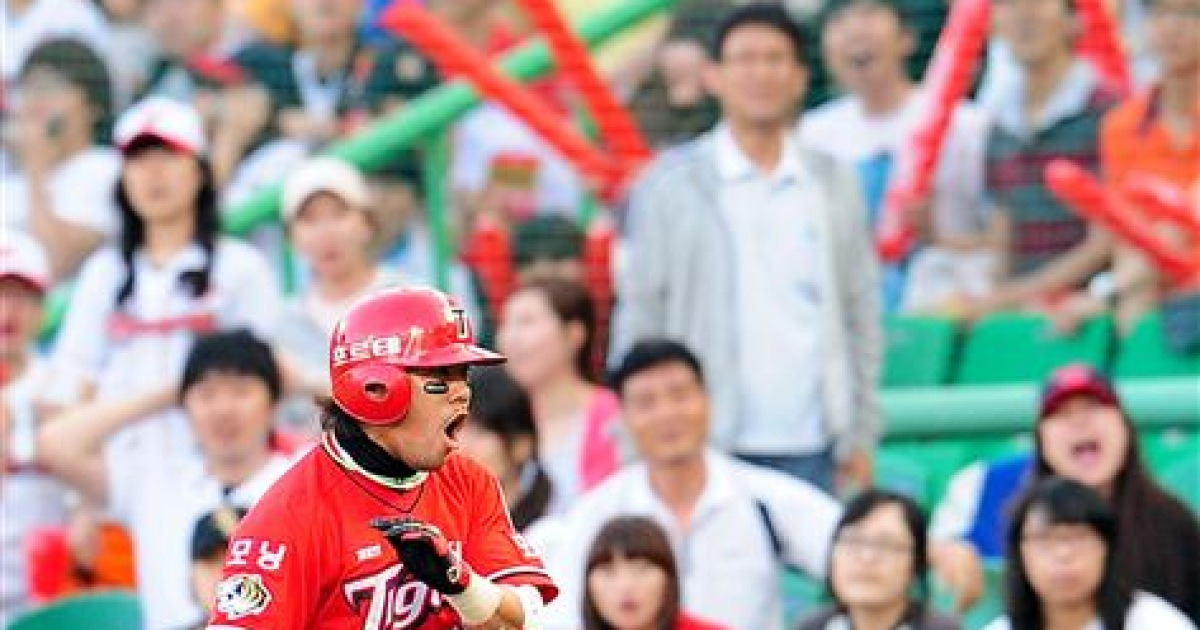 Baseball's booming popularity continues climb in S.Korea