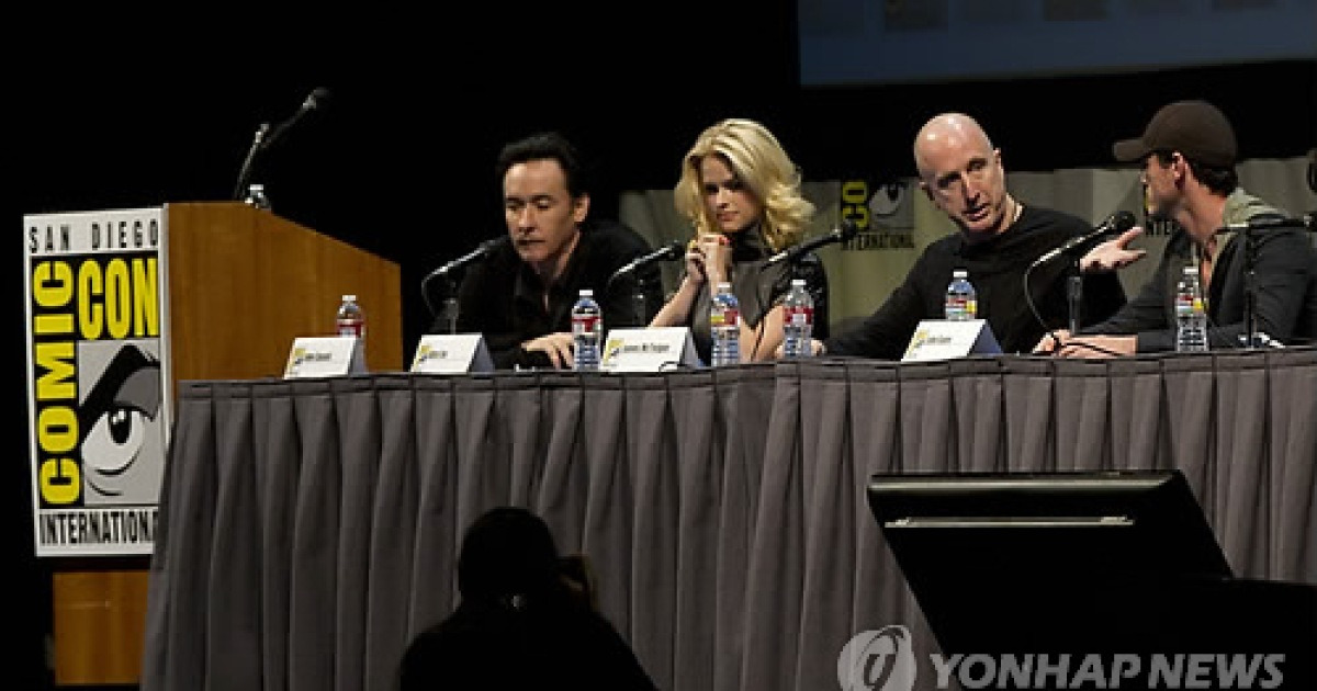 2011 Comic Con The Raven Panel