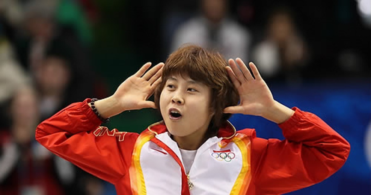 FILE CANADA SPEED SKATING WANG MENG