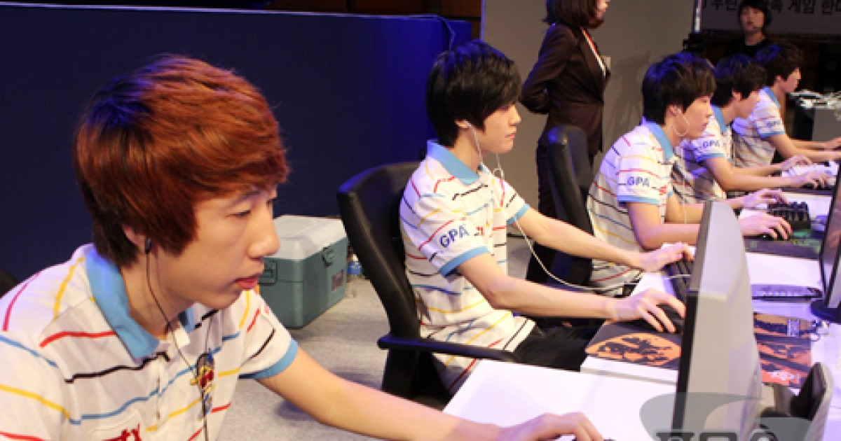 [SF프로리그 결승]STX, 침착한 플레이 앞세워 KT 제압하고 우승!(5세트)