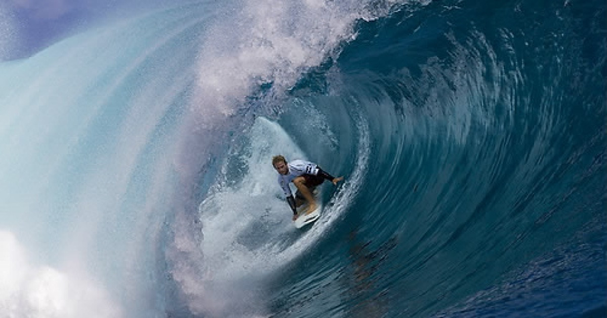 TAHITI SURFING