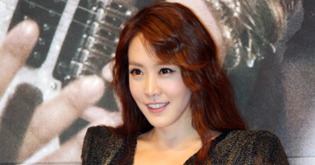 김정은, JYJ 신곡 '인 헤븐' 내레이션 참여