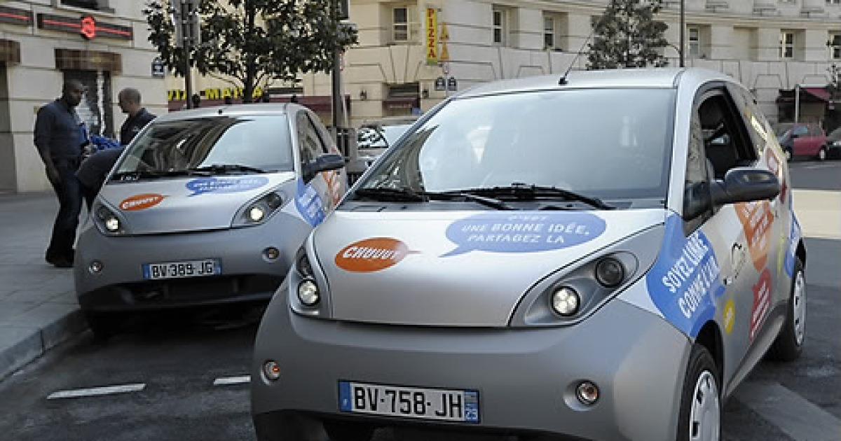 FRANCE ELECTRIC CARS IN PARIS