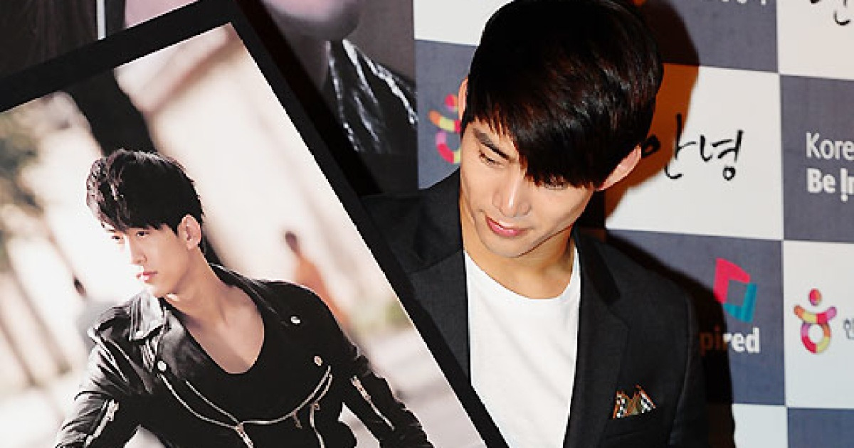 [TD포토] 2PM 택연 '내가 봐도 멋있는 사진'