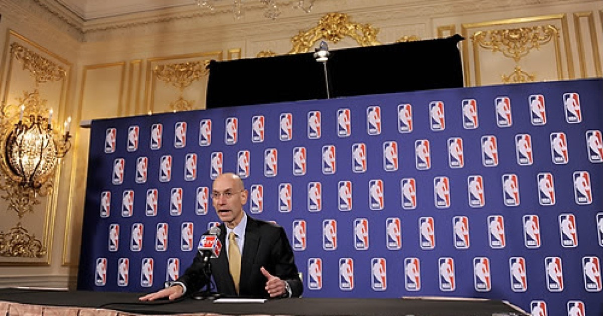 USA NBA PLAYERS AND OWNERS MEDIATION MEETING