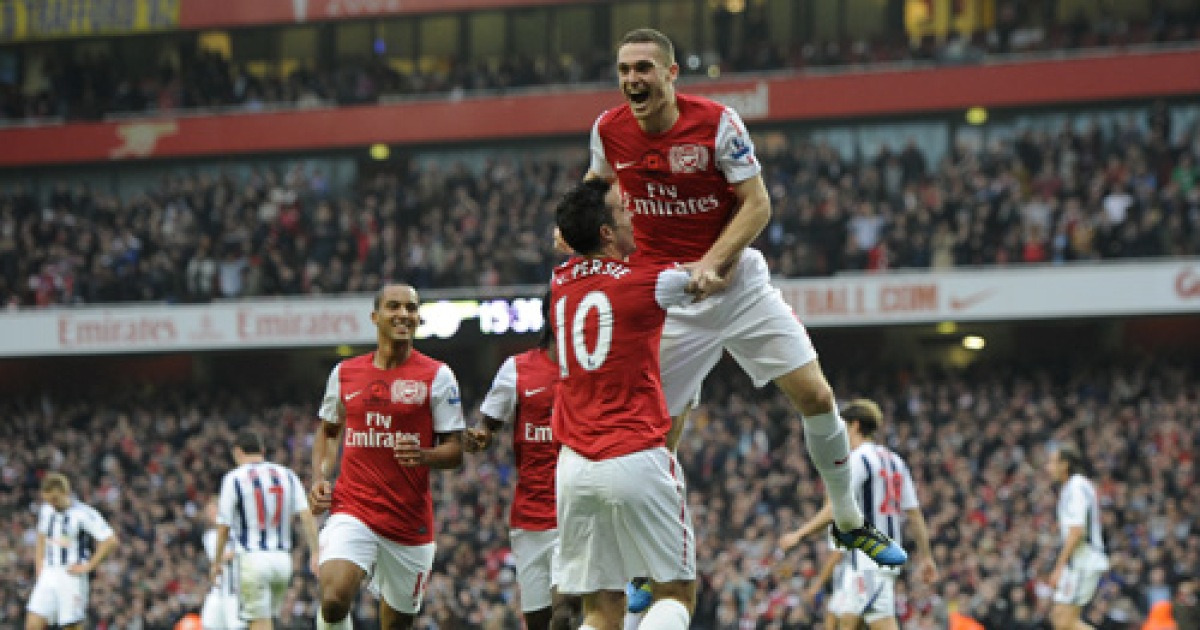 [EPL 11R] '판페르시 1골2도움' 아스널, 3-0 대승..프리미어리그 4연승