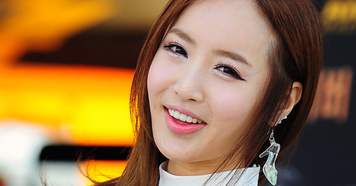 [사진]이예빈,'숨막히는 가슴라인!'