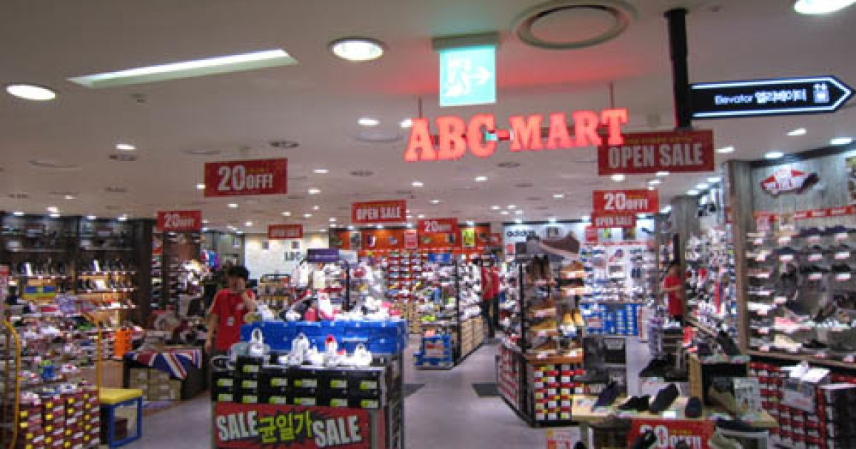 ABC마트, NC백화점 불광점 6층 '신규 오픈'