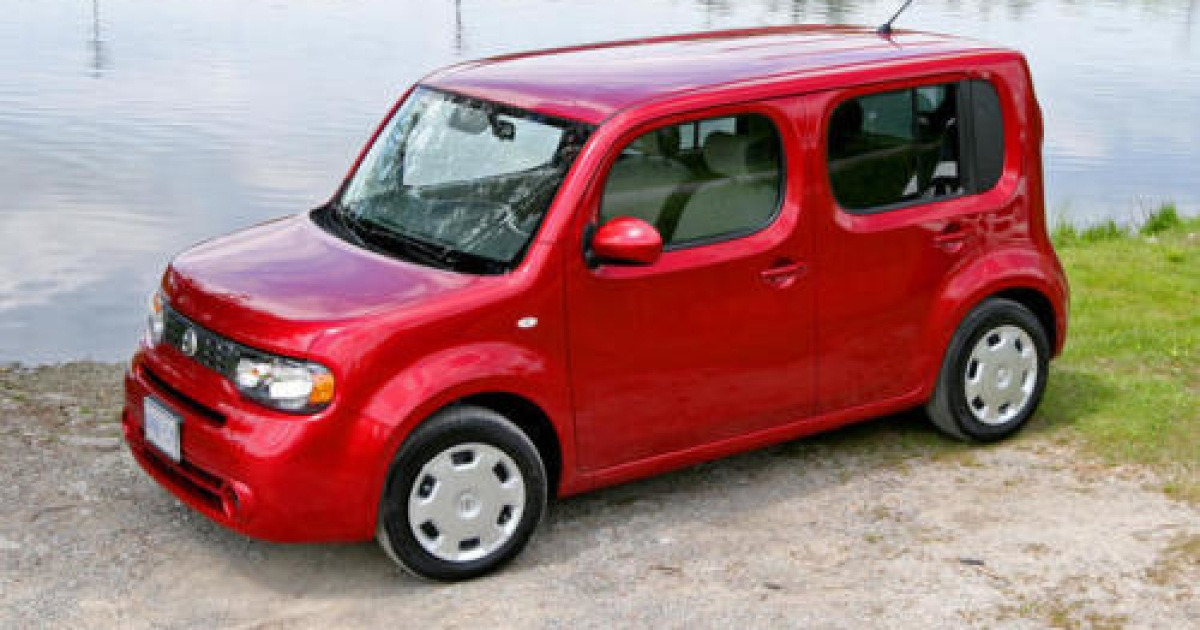 Cube boxes premium sedans for import car top spot