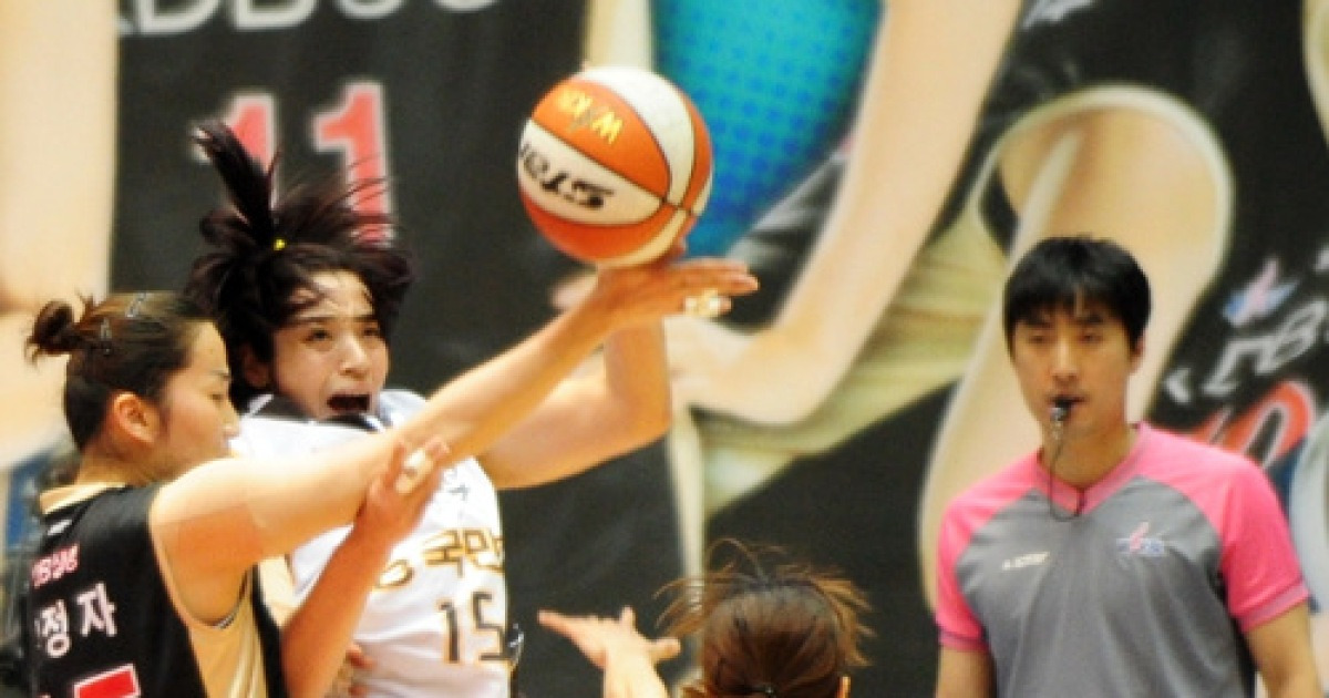 [WKBL] 정선민, 어디 들어와봐!