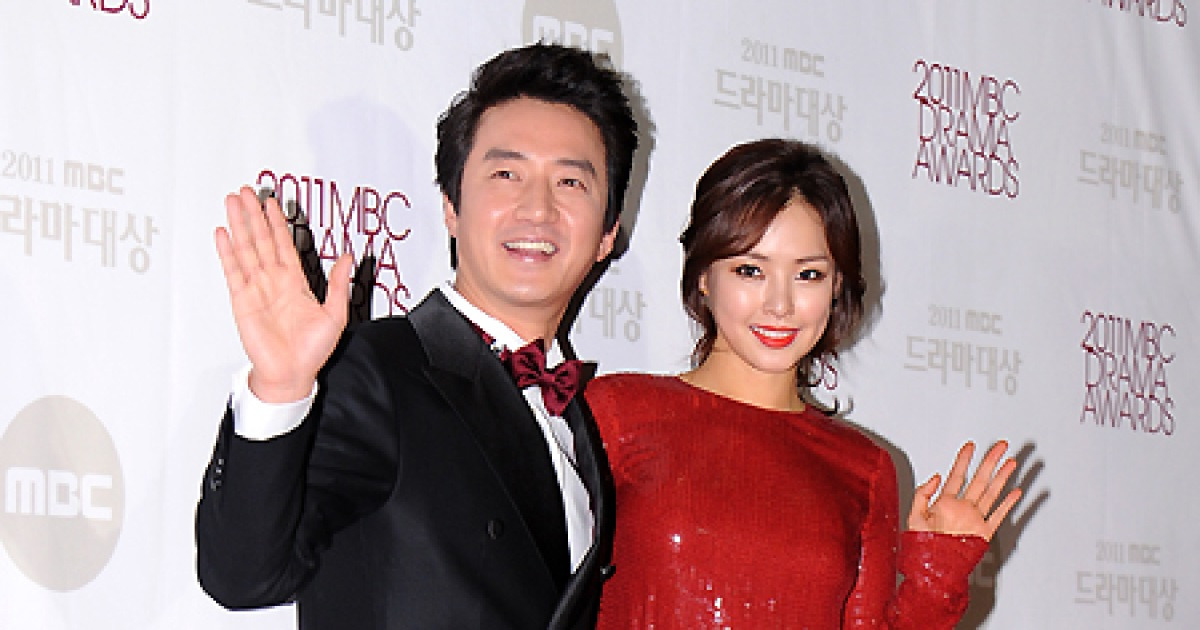 [MD포토] 정준호-이하늬 'MBC드라마 대상에서 만나요'