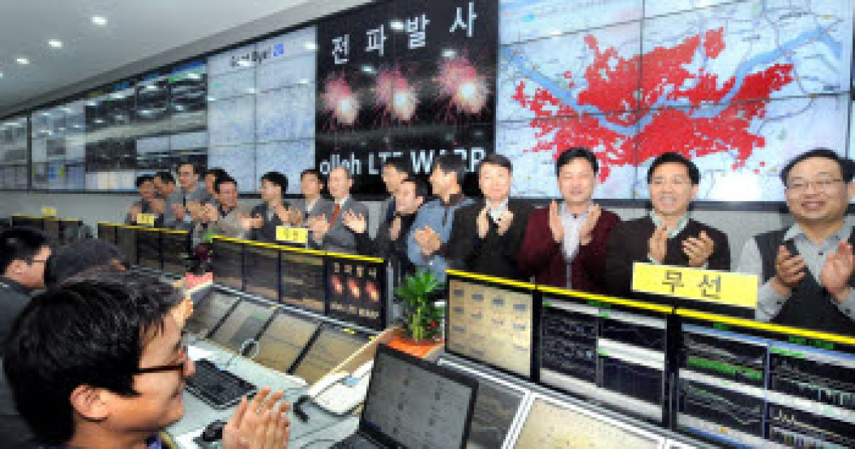 KT, 굿바이 2G, 헬로우 LTE 워프(WARP)