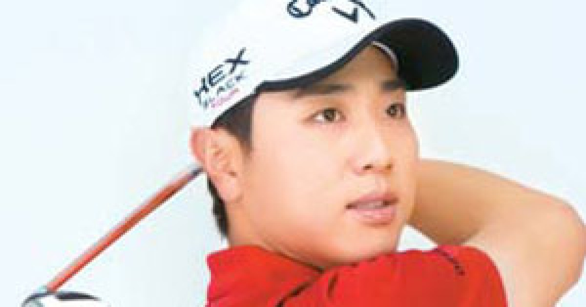 배상문, 선두 4타차 추격PGA 데뷔전서 일낼까