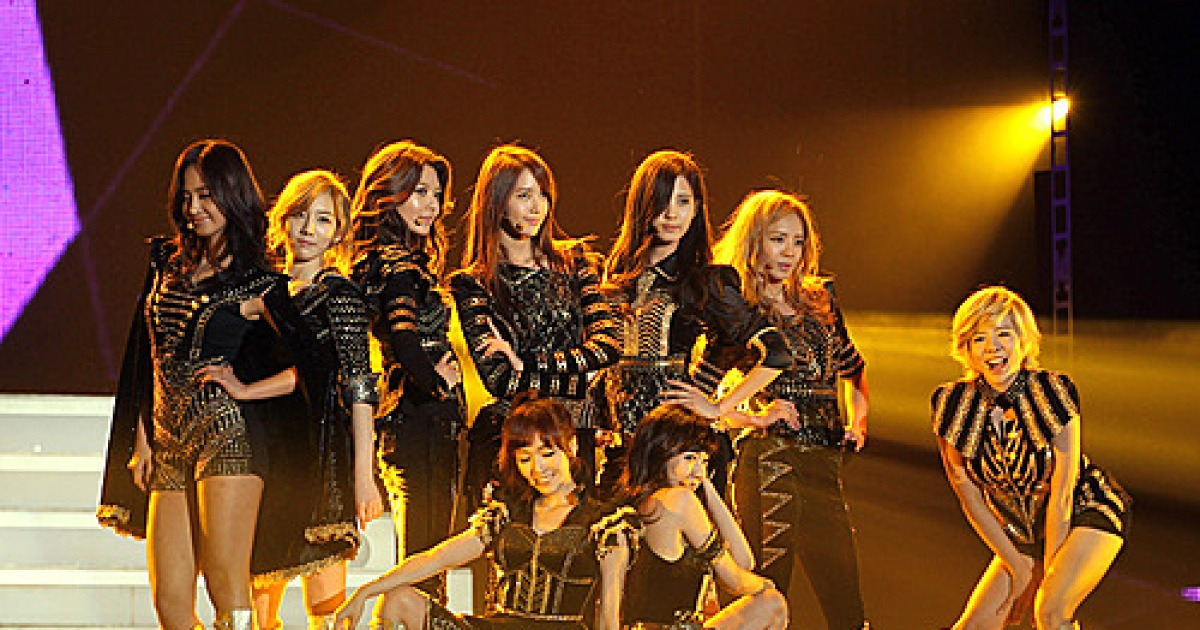 [초점]미국행 원더걸스·2NE1·소녀시대, 승자는?