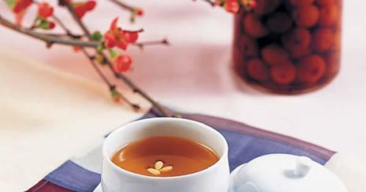 Maesilcha (Plum tea)