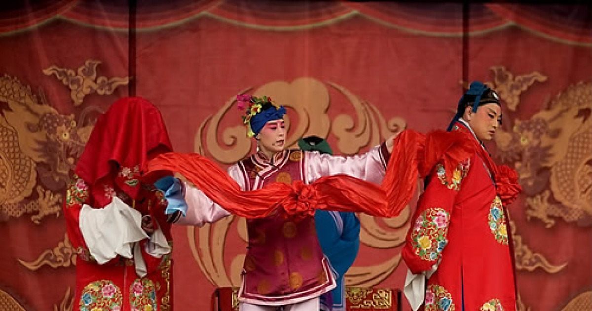 CHINA LUNAR NEW YEAR LOCAL OPERA PERFORMANCE