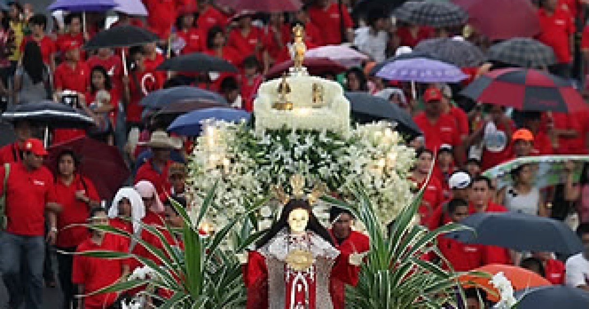 PHILIPPINES RELIGION STO. NINO PARADE
