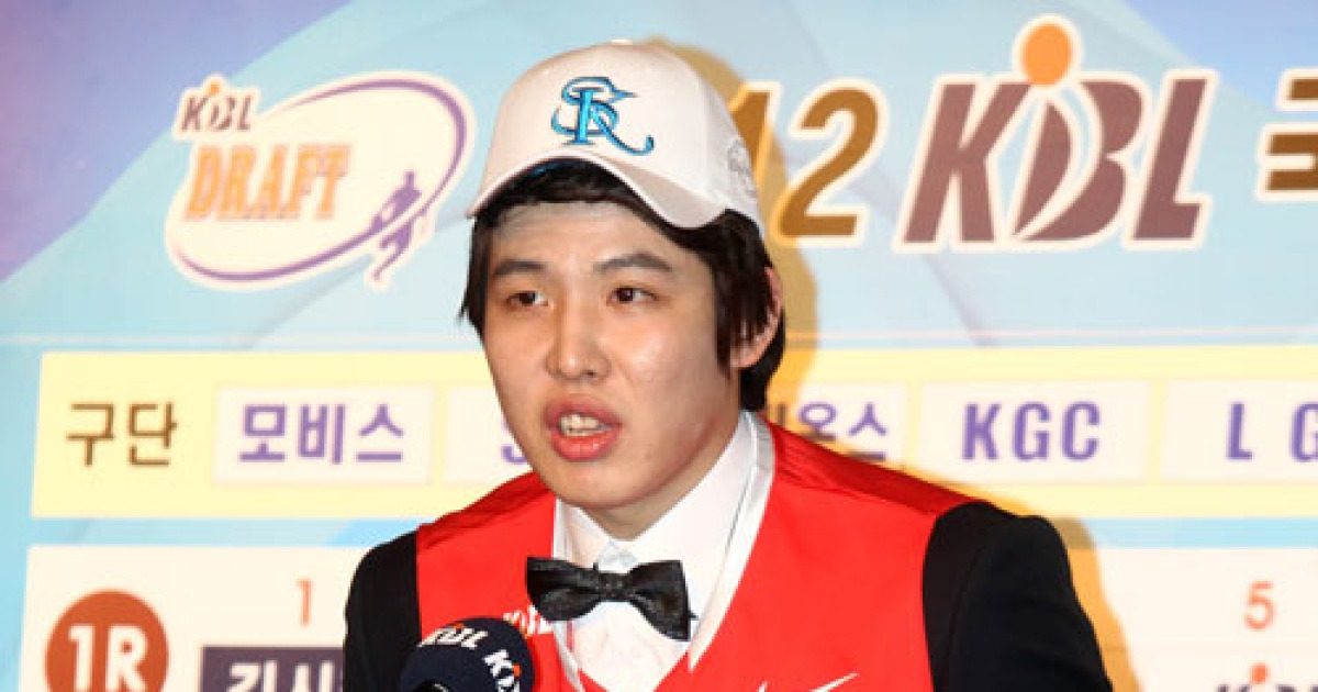 [KBL 드래프트] 'SK맨' 최부경 "2순위에 대한 아쉬움 없다"