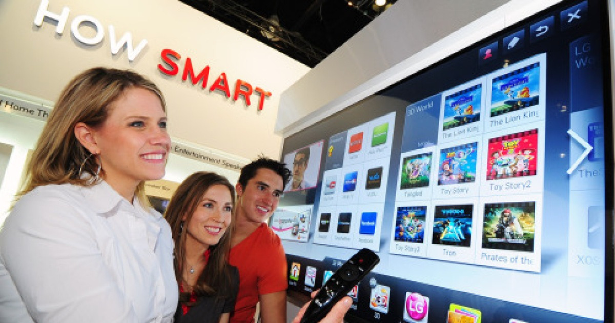 LG climbs back into the black in 4Q