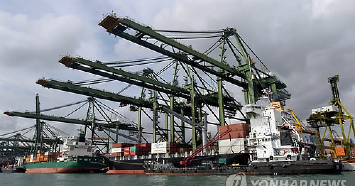 SINGAPORE SHIPPING