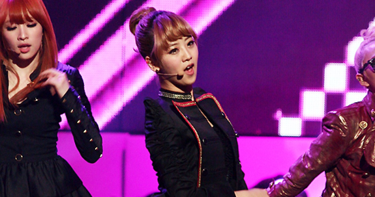 [포토엔]EXID 다미 '핫팬츠에 섹시한 각선미 과시'