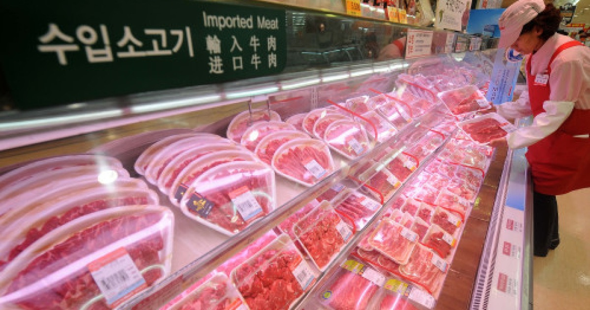 Retailers halt U.S. beef sales after BSE outbreak