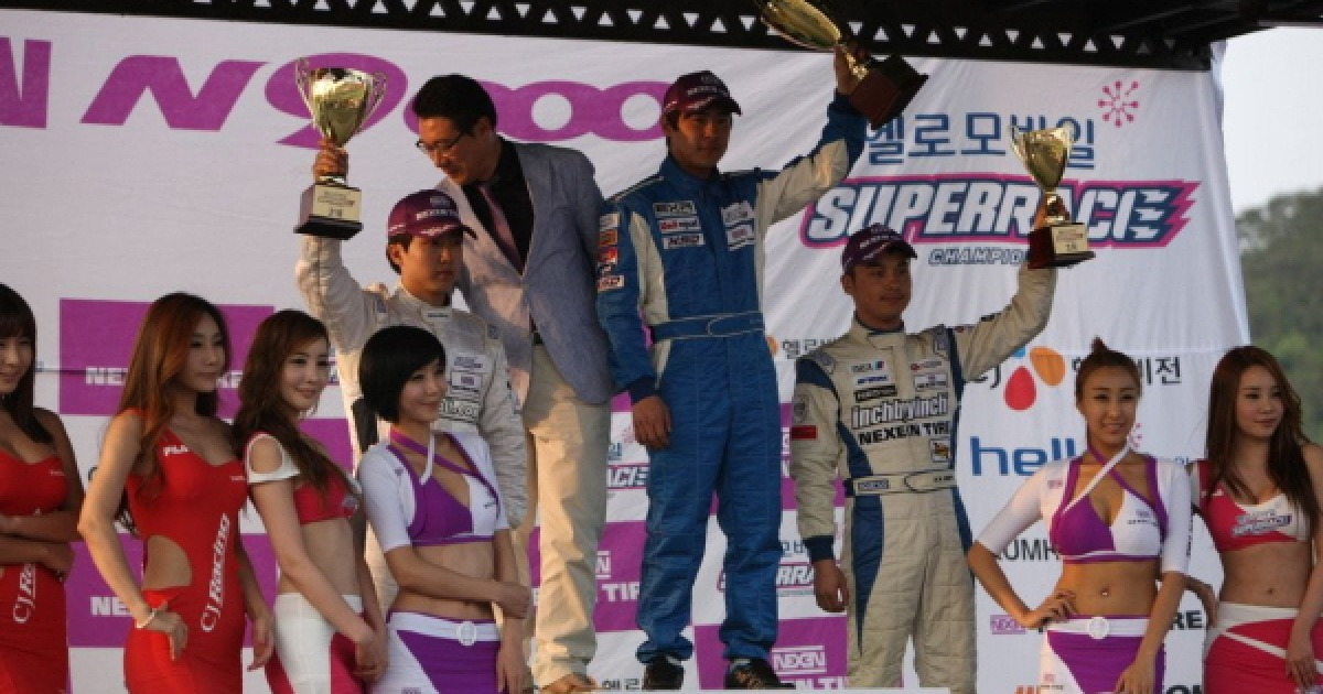 모터스포츠 EXR팀106, 출발이 좋네!