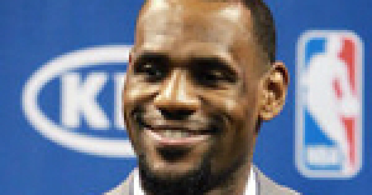 'NBA 슈퍼스타' 르브론 제임스.. 통산 세번째 정규리그 MVP