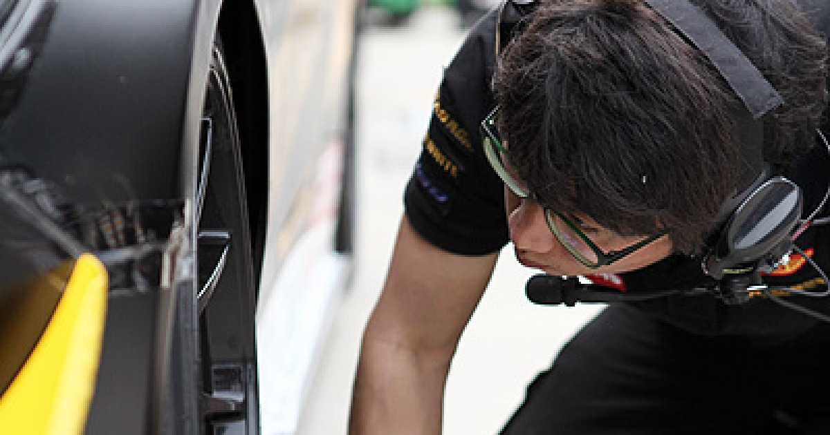 [bnt포토] '2012 KSF' 타이어 점검은 꼼꼼하고 세밀하게~