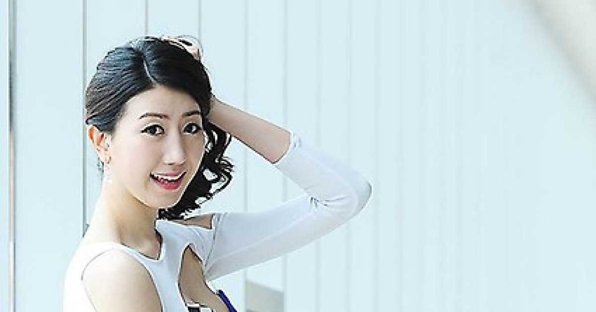 [bnt포토] 레이싱모델 이아민, 빛나는 꿀벅지