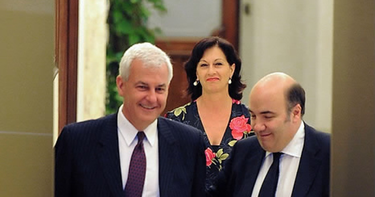 ITALY BANKERS PRESSER