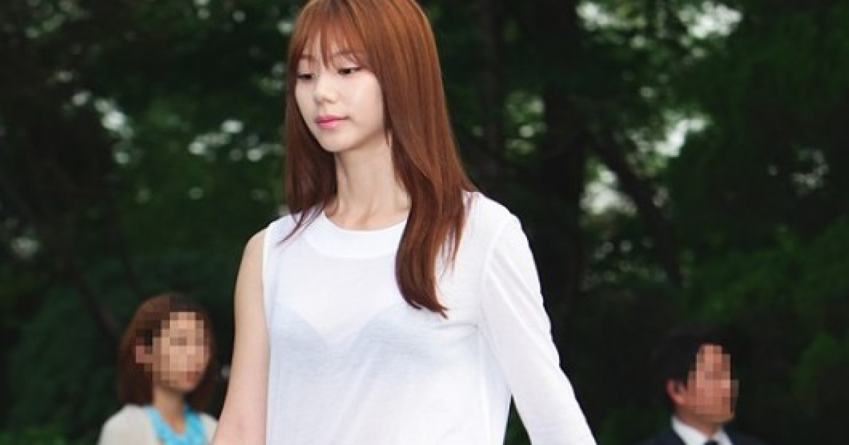 [포토] 박수진 아찔한 각선미 드러낸 핫팬츠 입고~