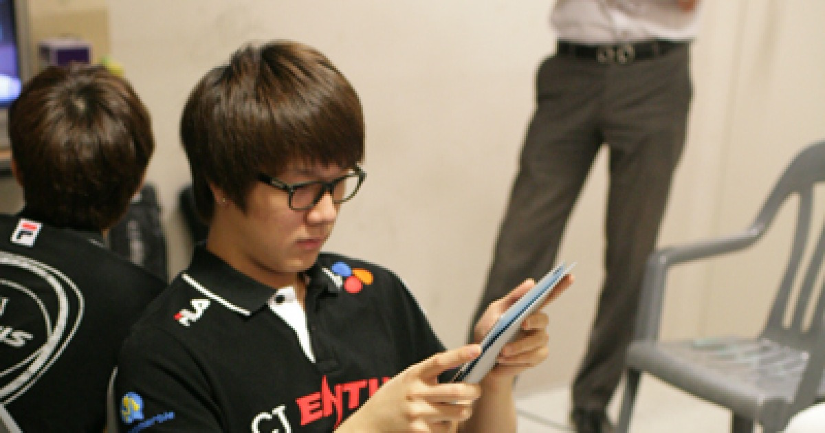 제8게임단 vs CJ, SK플래닛 스타2 프로리그 시즌2 2R 2주차 5경기