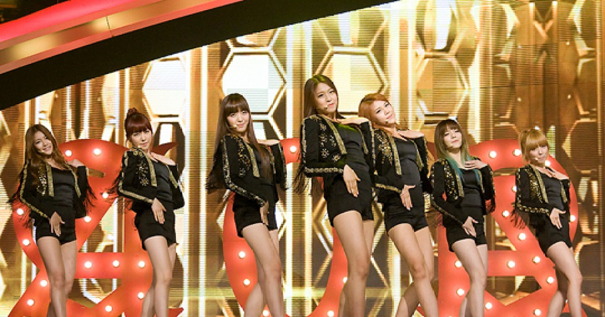 [TD포토] AOA '일곱 천사들의 과격한 섹시댄스~'