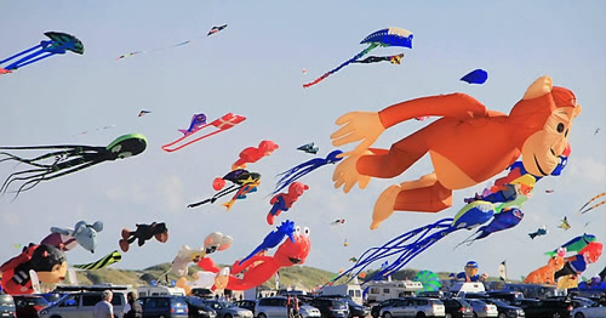 GERMANY WEATHER KITES