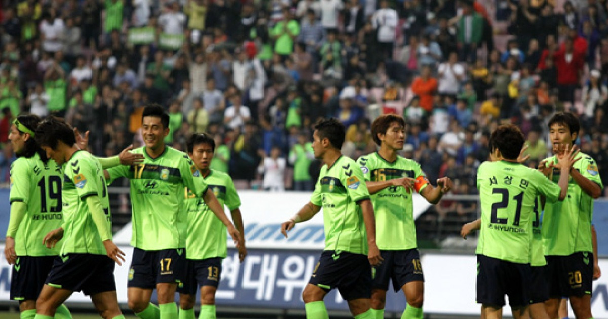 [K리그 30R] 전북, 울산과 아쉬운 1-1 무승부