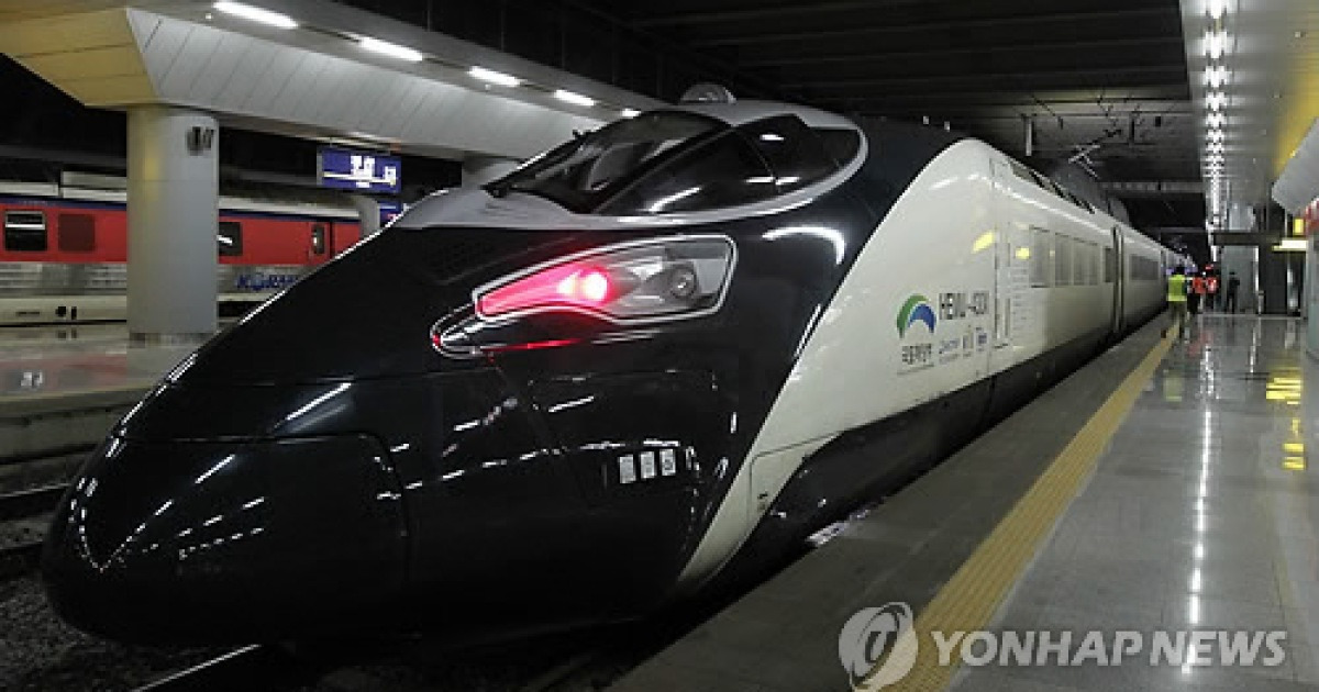 부산역 들어온 차세대 고속열차(HEMU-430X)