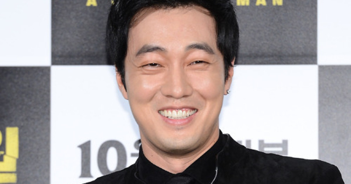 '회사원' 소지섭 "'아저씨' 원빈보다 멋있지 않아"