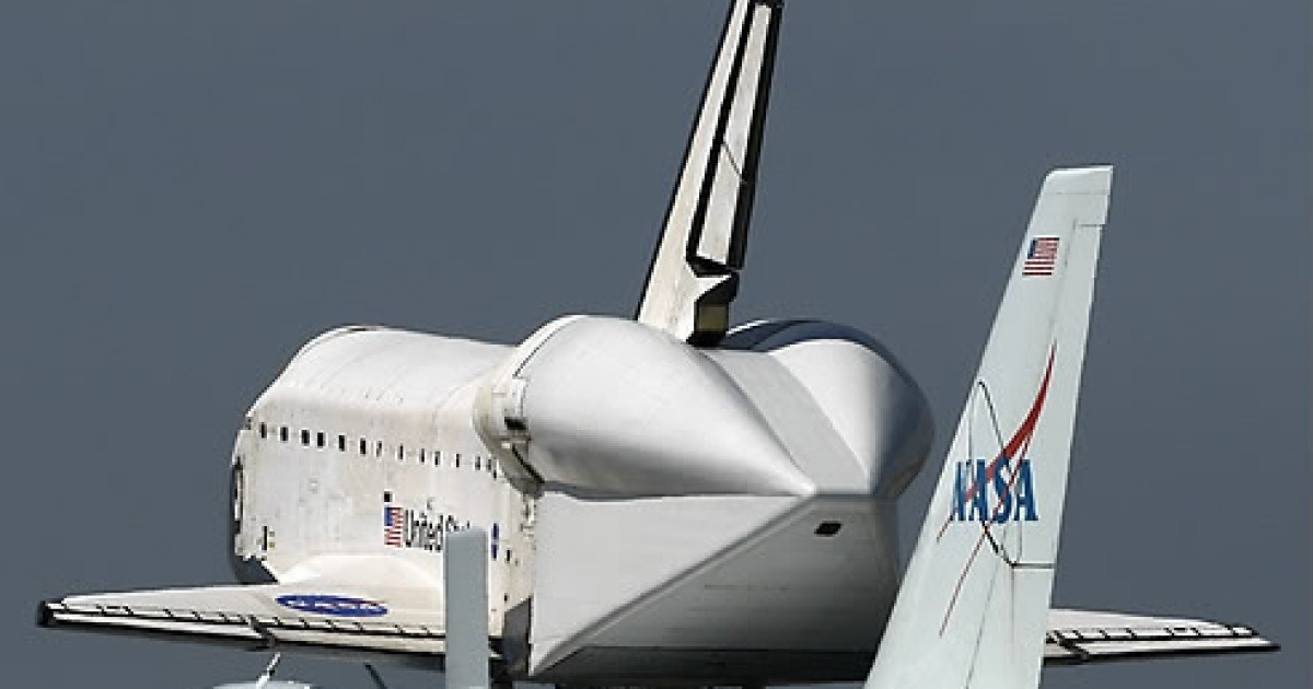 USA NASA SPACE SHUTTLE ENDEAVOUR