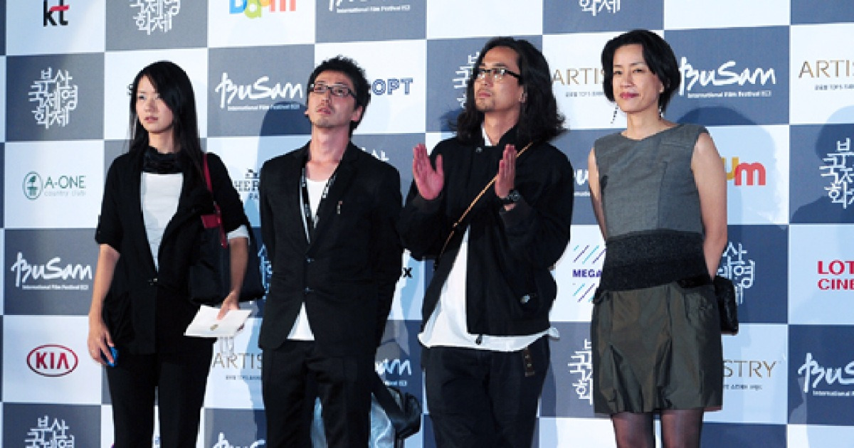 [TD포토] BIFF 폐막식 참석한 영화 '백만 번 산 고양이' 주역들