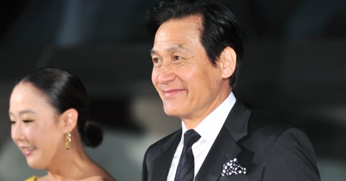 [T포토 l 안성기] '중후한 멋이 가득~'(BIFF 17th)