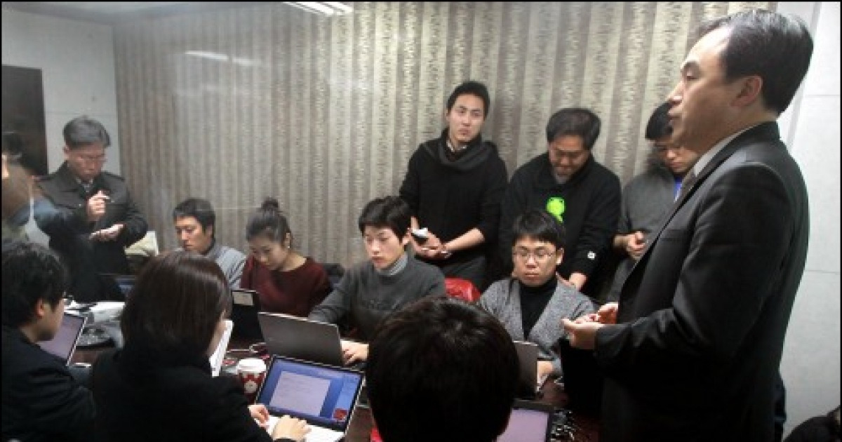 성추문 검사 구속영장 여성측 본질은 위력에 의한 성폭력
