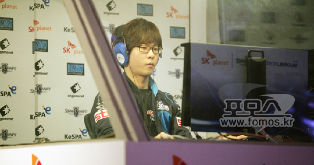 [SK플래닛]STX 김성현, 완벽한 후반 운영으로 이예훈 격파(3세트)