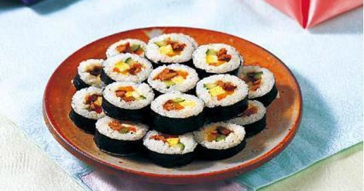Gimbap, (Rice rolled in laver)