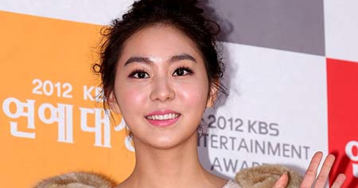 (KBS 연예대상) 유이 '사랑스러운 인형미모'[포토]